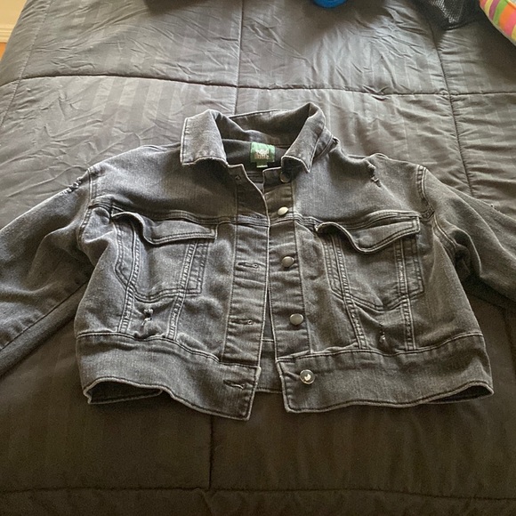 Jackets & Coats | Black Cropped Denim Jacket Very Comfortable Has No ...